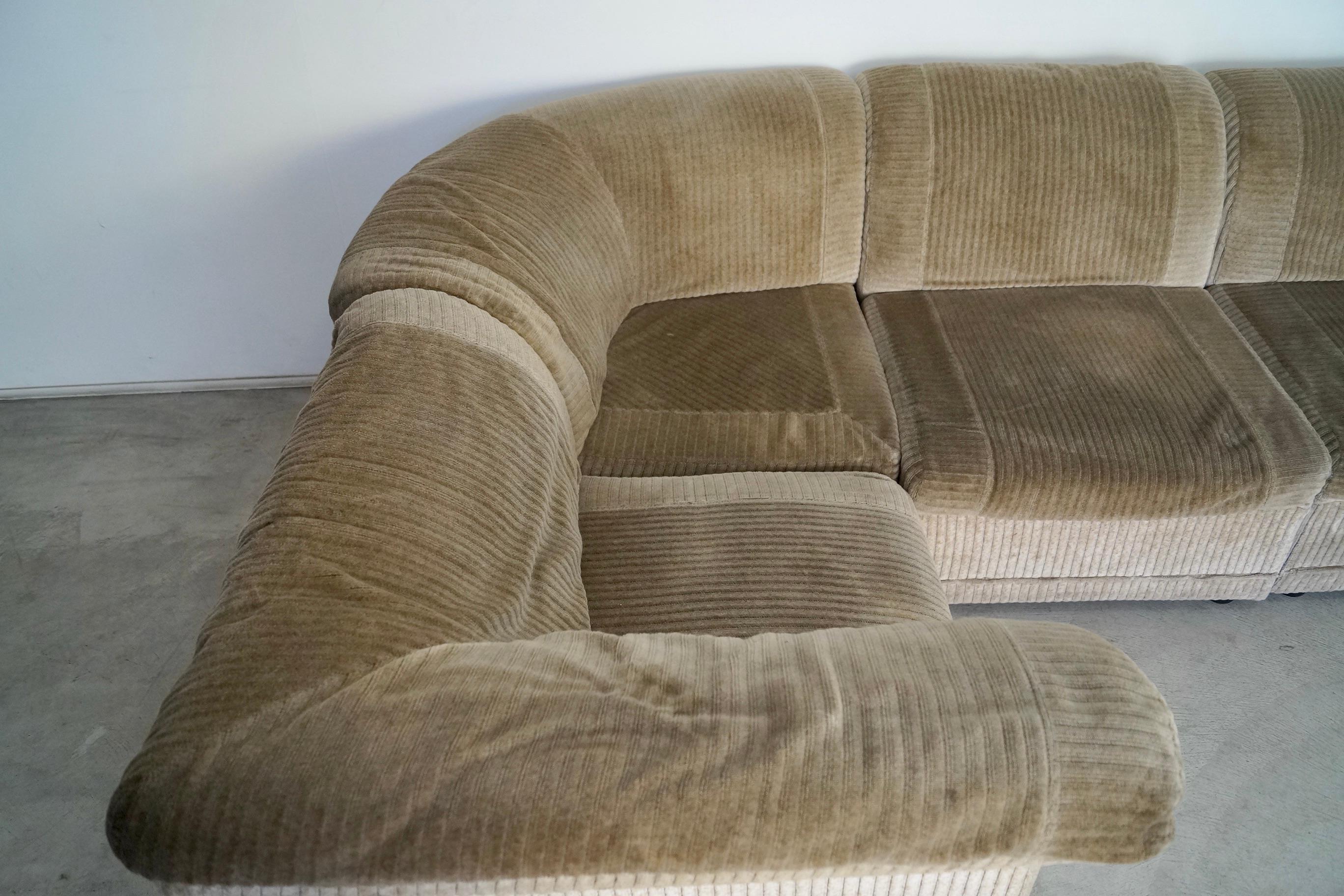 1970s Postmodern 6-Piece Modular Sectional Sofa For Sale at 1stDibs