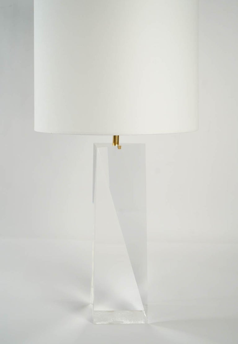 1970s Prism Shaped Plexiglas Lamp at 1stDibs