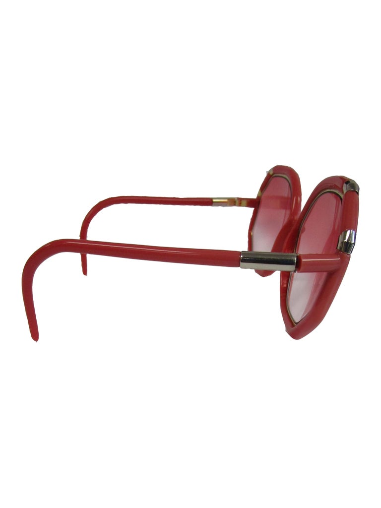 1970s Red and Gold Sunglasses with Rose Gradient Lenses For Sale at ...
