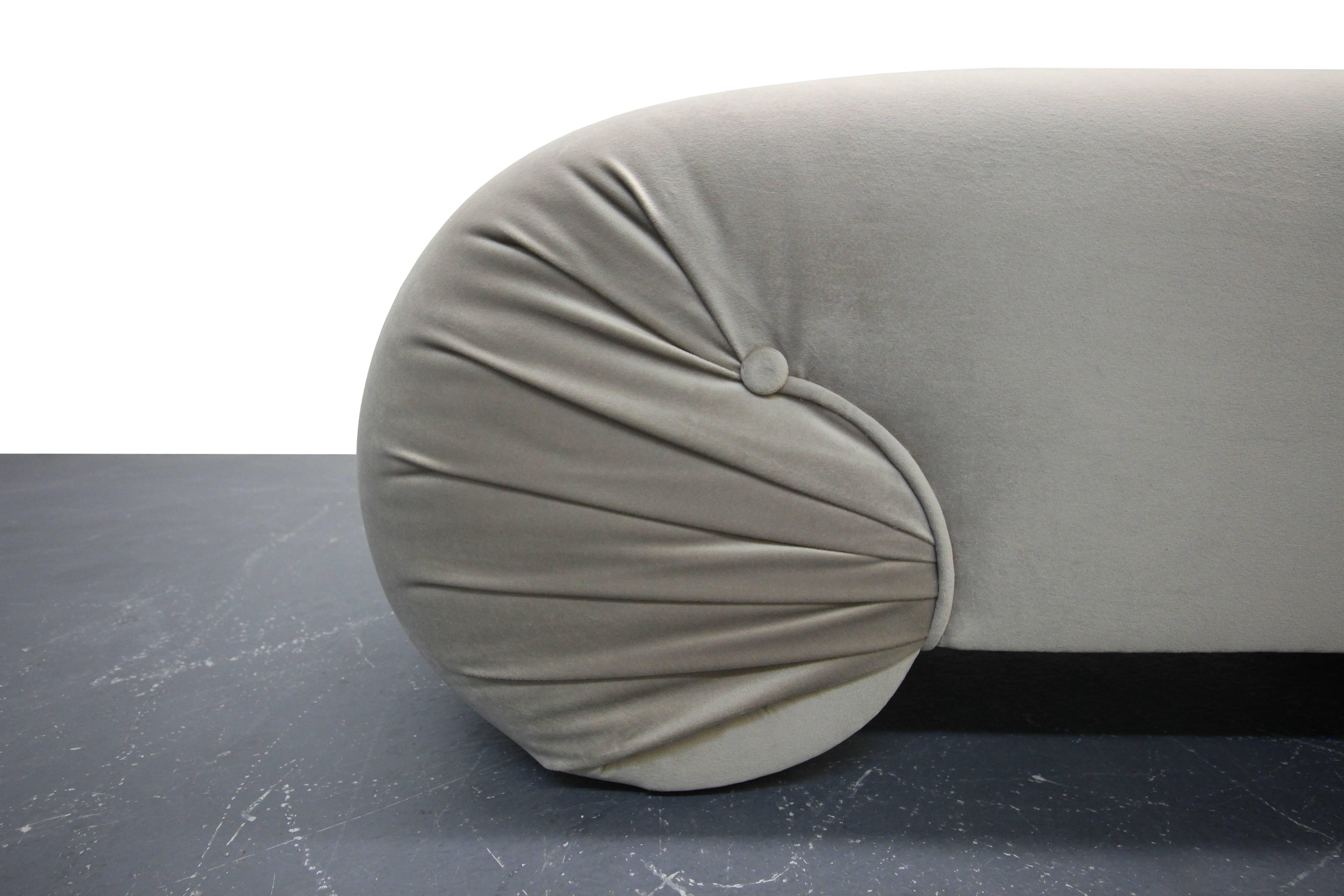 1970s Regency Style Curved Shell Shape Velvet Bench For Sale at 1stDibs