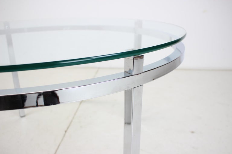 1970s Round Conference Table Chrome and Glass, Italy For Sale at 1stDibs