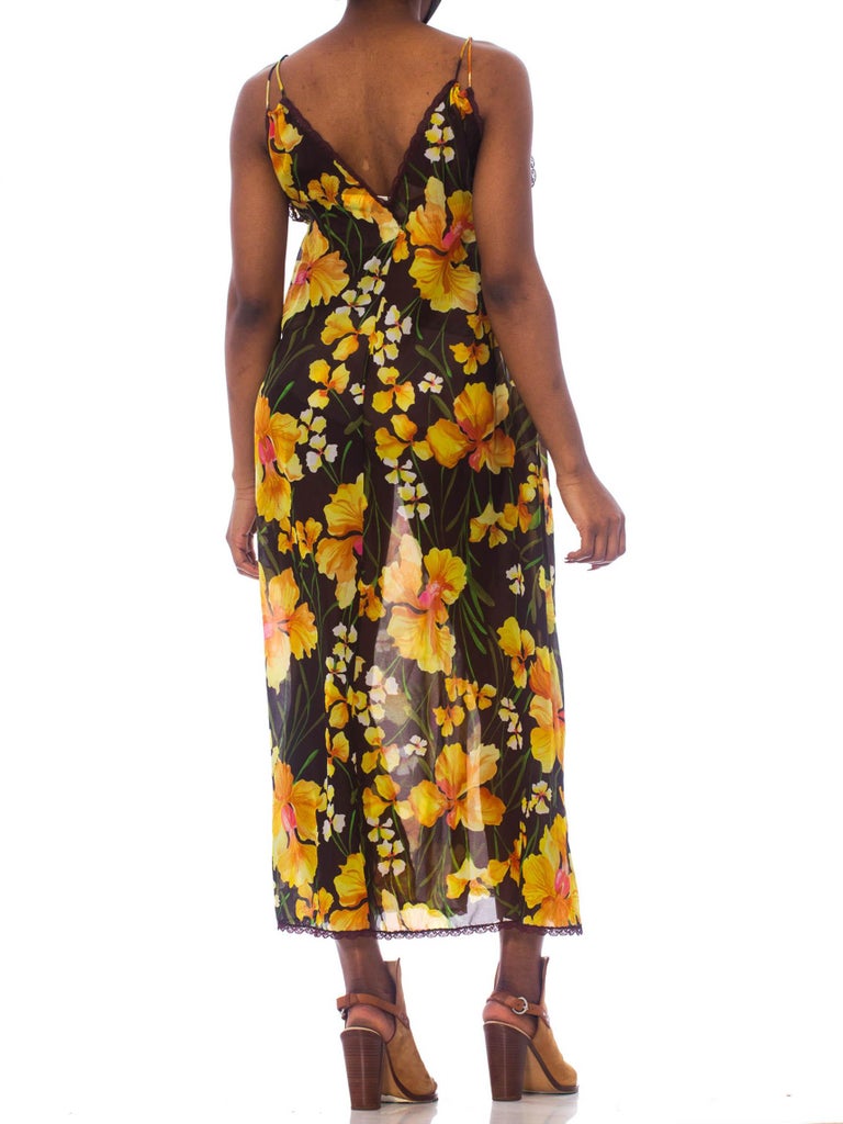 1970S SAKS 5TH AVE - Slip Dre taille empire en nylon et dentelle ...