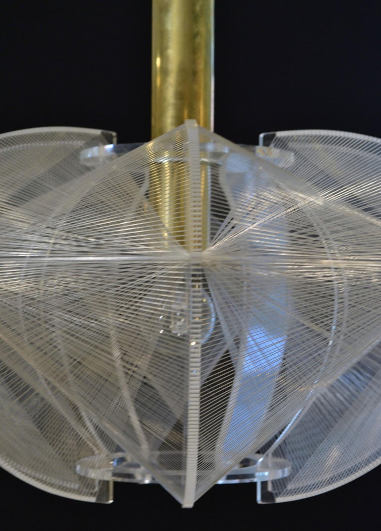 1970s Sculptural Lucite, Wire and Brass Pendant Lamp For Sale at 1stDibs