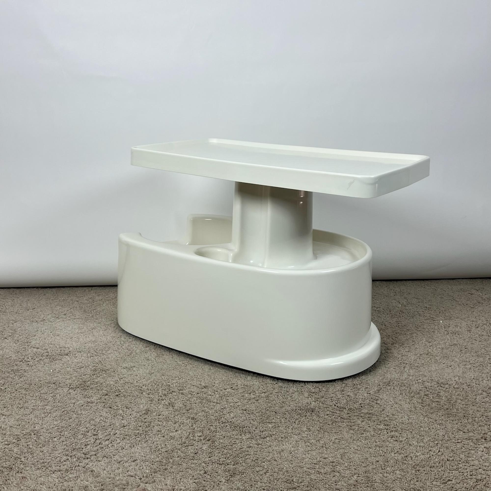 1970s Space Age Design Bar Cart - 'Spaceship' Shape Made in Italy For ...