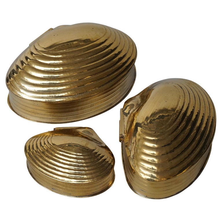 1970s Spanish Brass Clam Shell Nesting Set of Three Hinged Lid Trinket ...