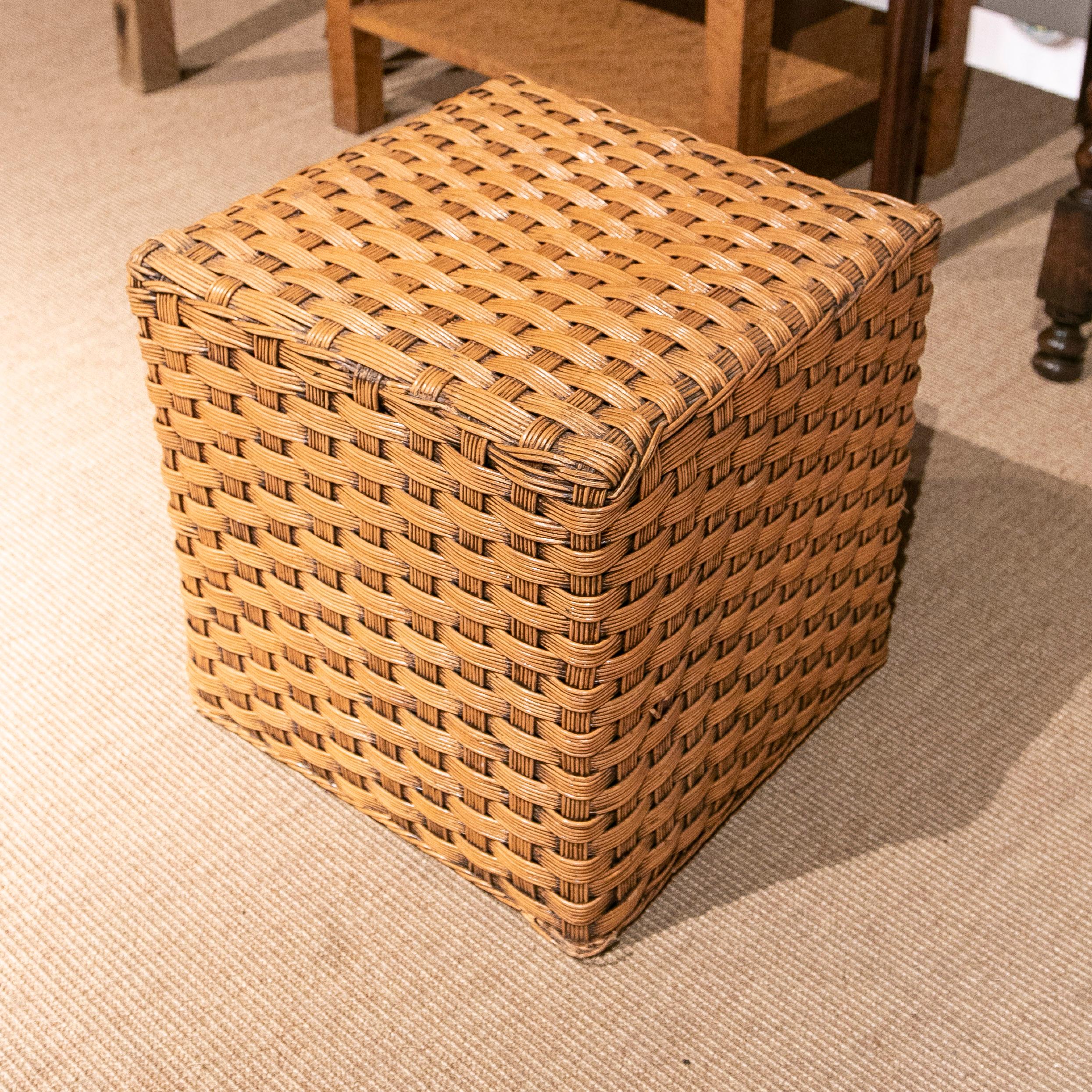 1970s Spanish Hand Woven Wicker Square Shaped Puff Seat For Sale at ...