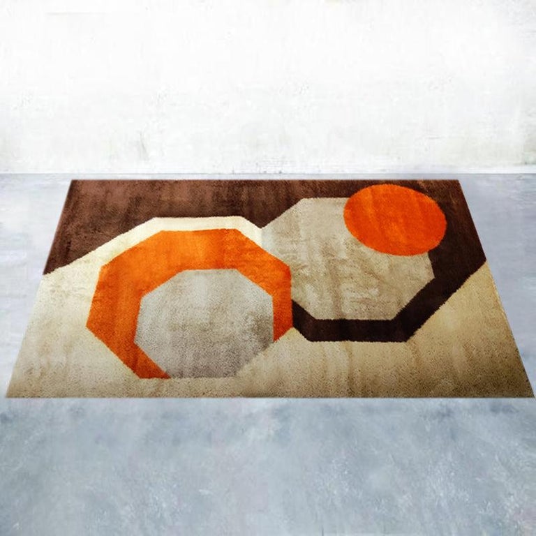 1970s Stunning Geometric Space Age Rug in Wool, Made in Italy For Sale ...