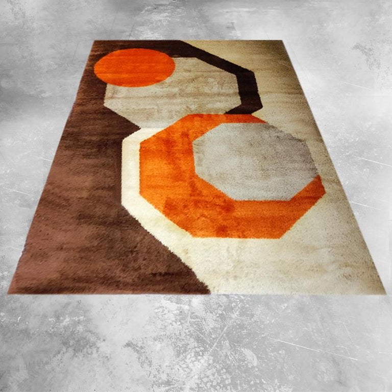 1970s Stunning Geometric Space Age Rug in Wool, Made in Italy For Sale ...