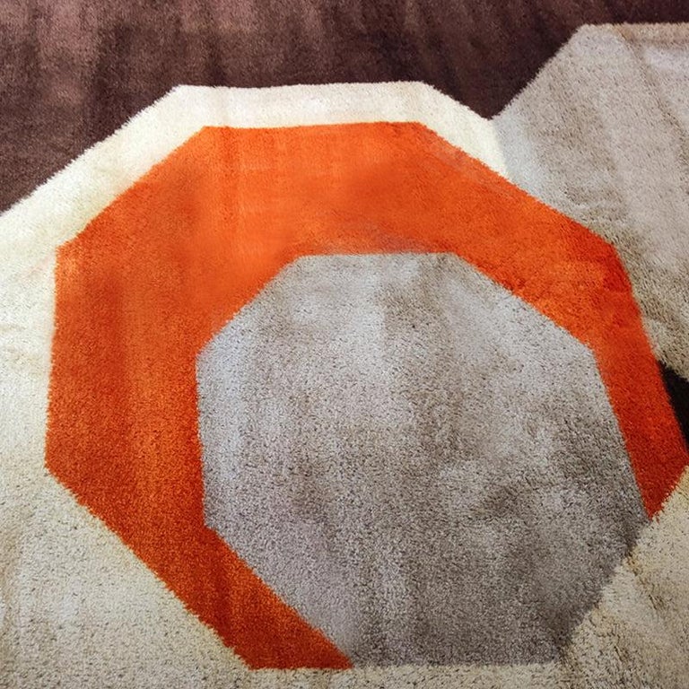 1970s Stunning Geometric Space Age Rug in Wool, Made in Italy For Sale ...