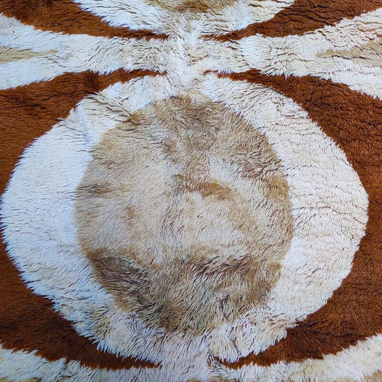 1970s Stunning Geometric Space Age Rug in Wool, Made in Italy For Sale ...