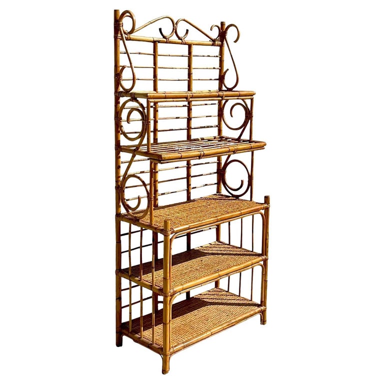 1970s Vintage Coastal Tortoise Rattan Bakers Rack For Sale at 1stDibs