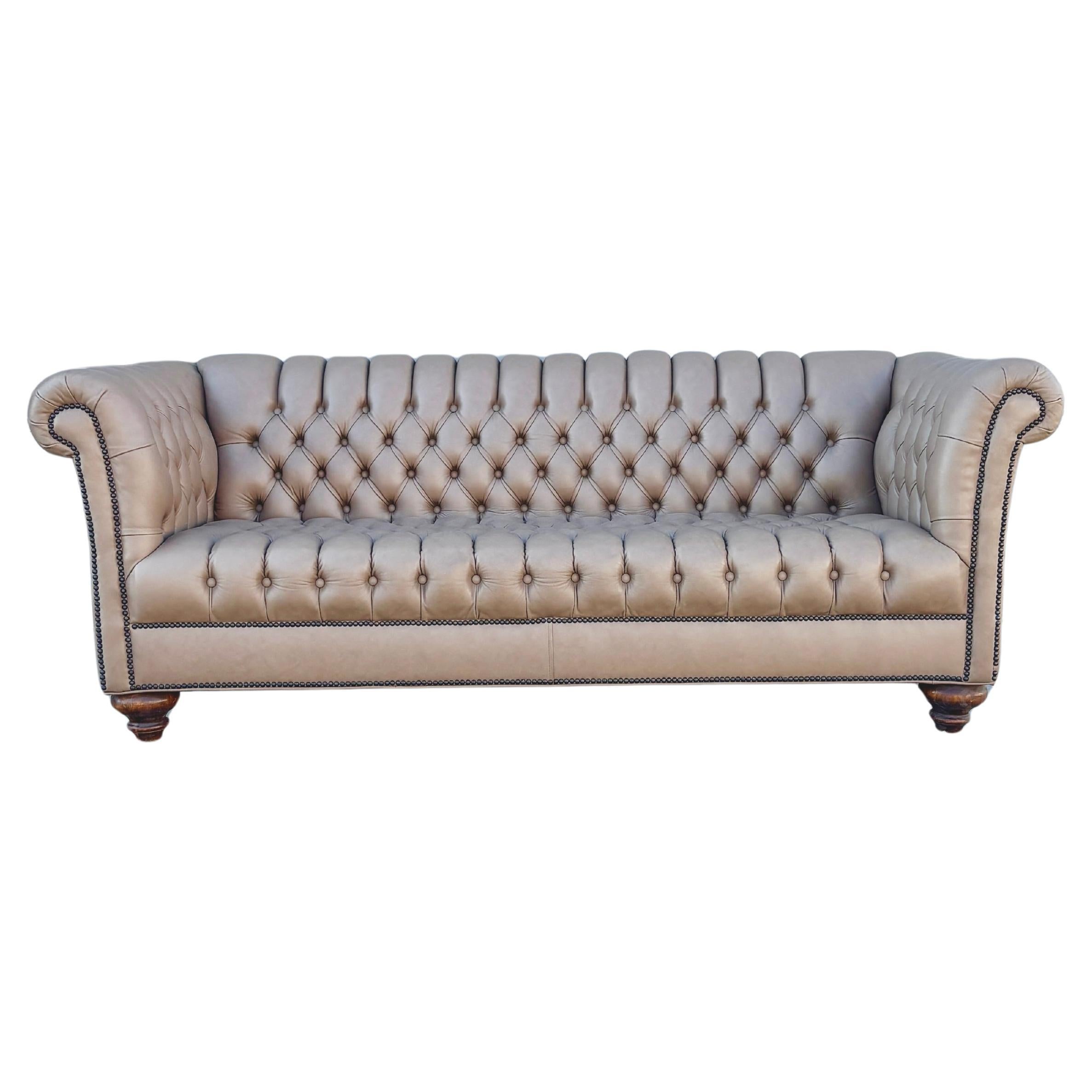 1970s Vintage Leather Chesterfield Sofa For Sale at 1stDibs