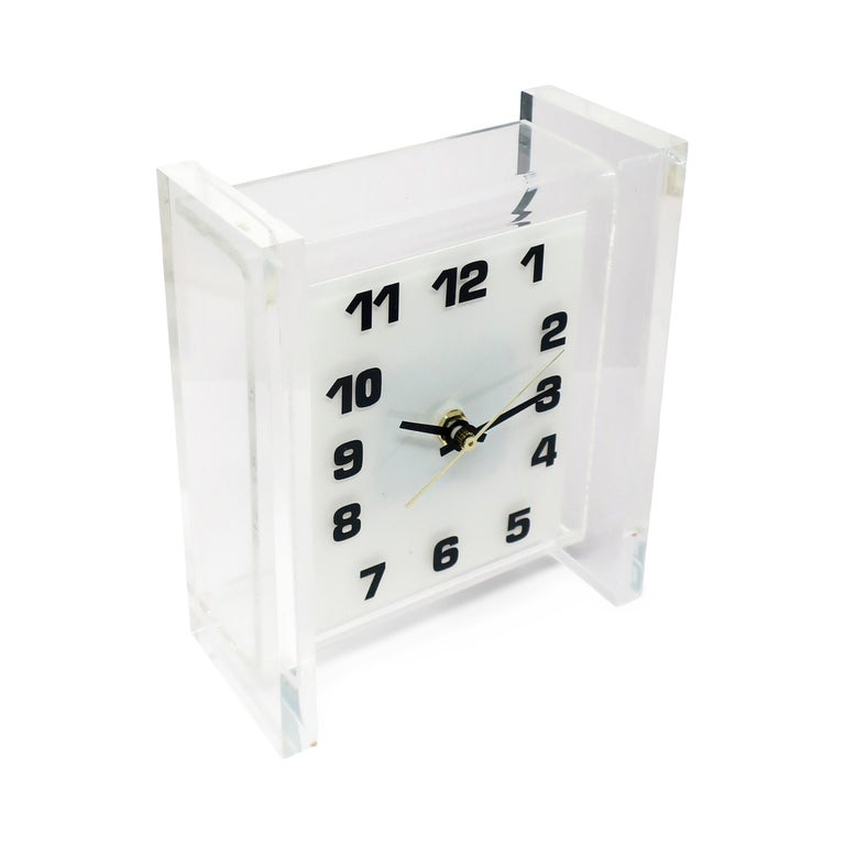 1970s Vintage Lucite Desk Clock For Sale at 1stDibs