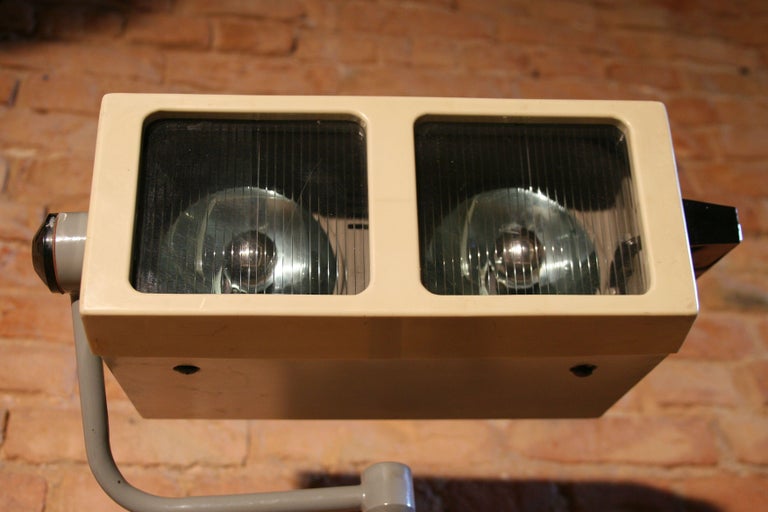 1970s Vintage Medical Operating Lamp Famed B 200 For Sale at 1stDibs