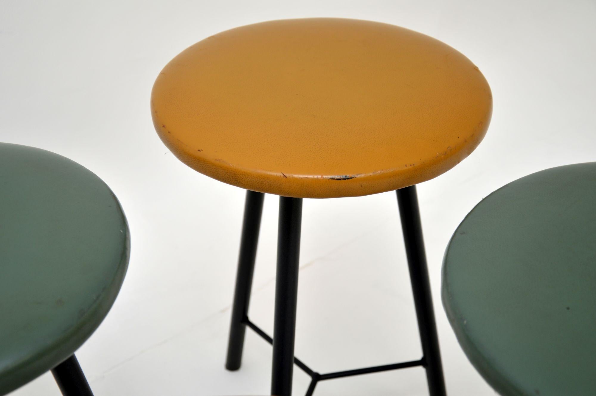 1970s Vintage Set of Six Leather and Steel Stools For Sale at 1stDibs