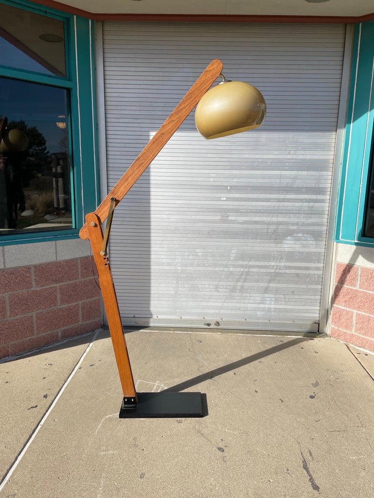 1970s Vintage Wooden Floor Lamp with Gold Detailing For Sale at 1stDibs