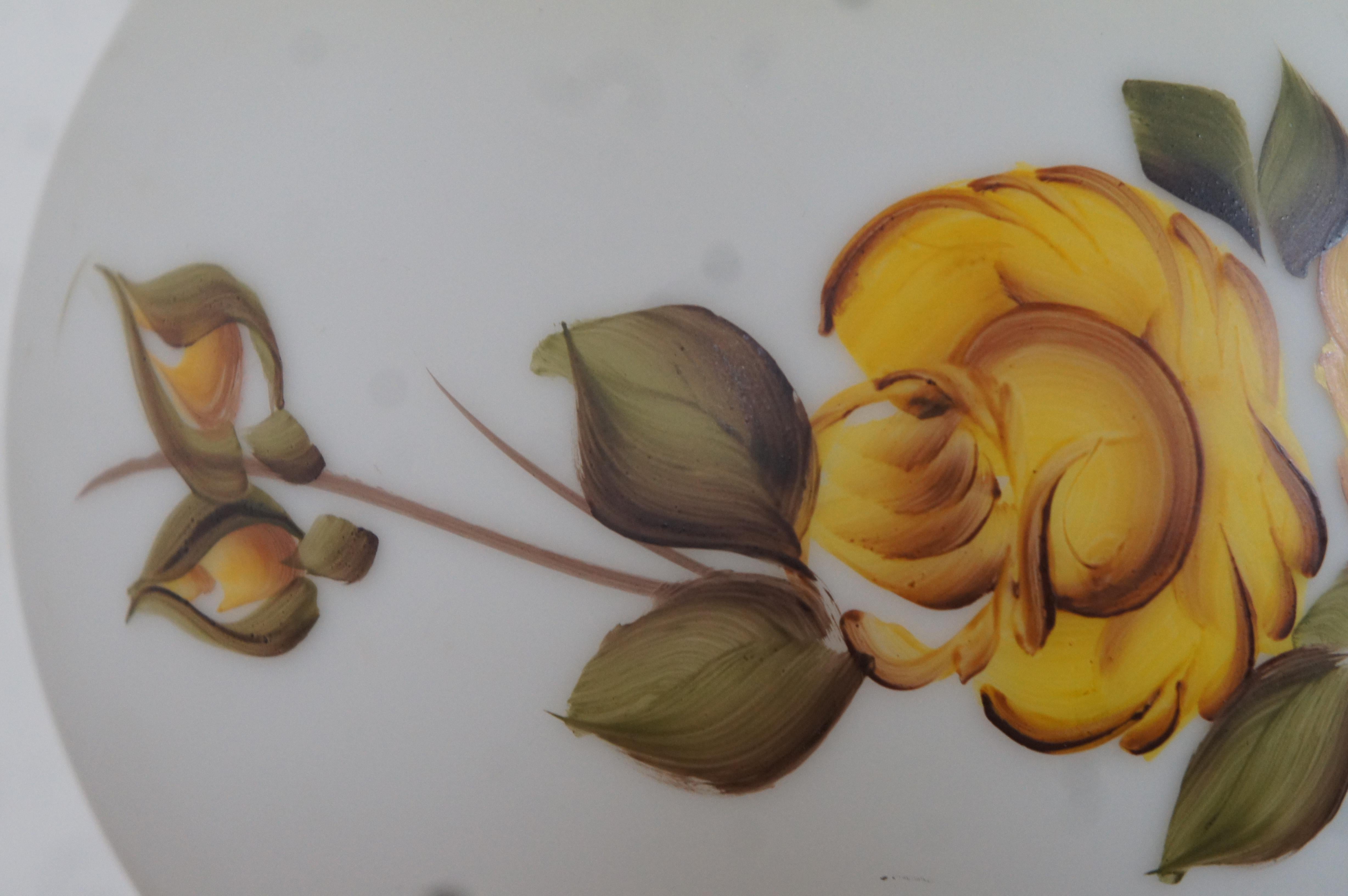 1972 EF and EF Gone with the Wind Yellow Roses Parlor Hurricane Lamp Lantern For Sale at 1stDibs