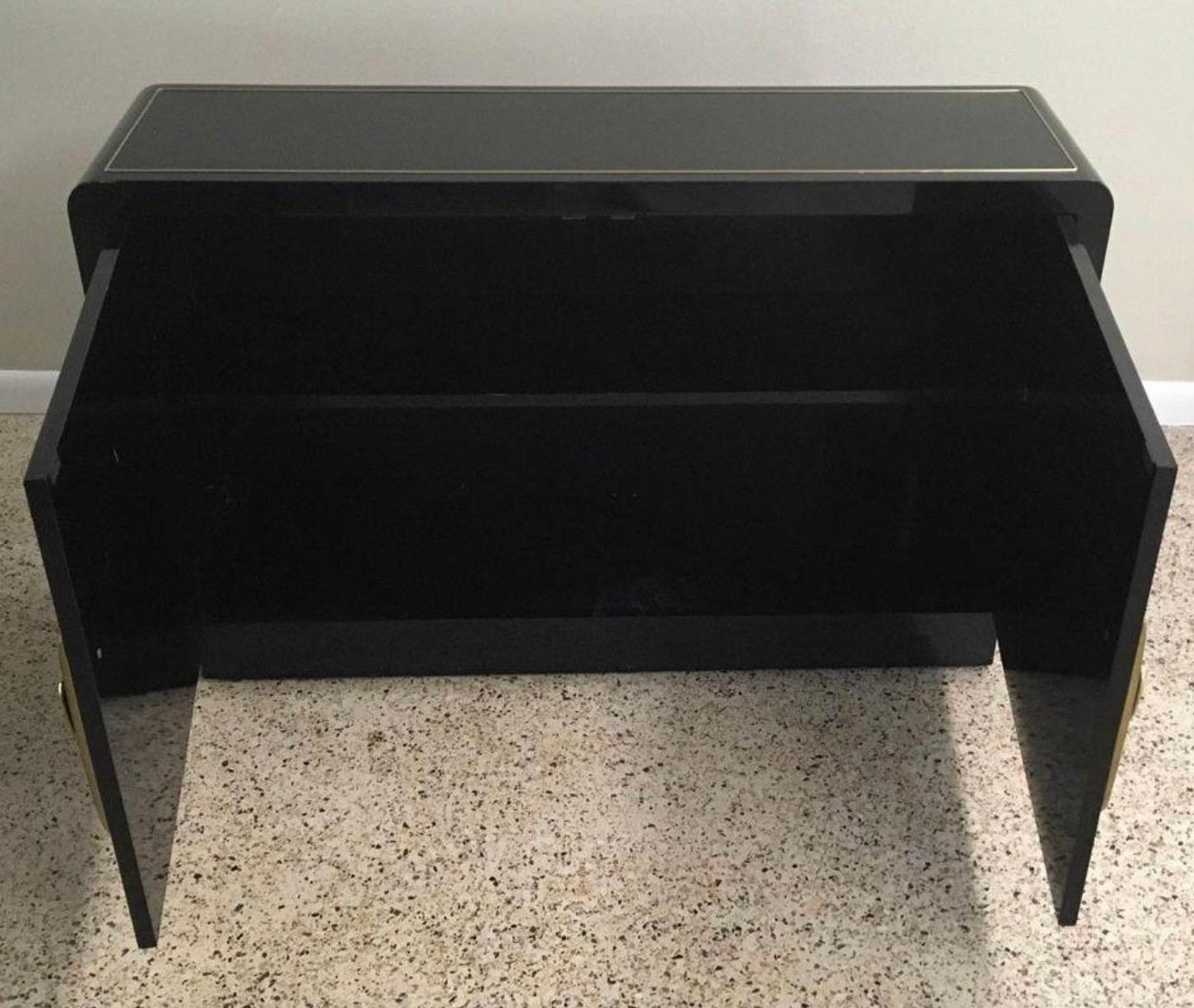 1980s Black Lacquer Mastercraft Cabinet/Credenza For Sale at 1stDibs