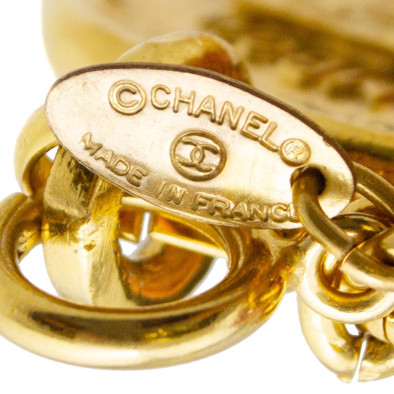 1980s Chanel Double Chain 31 Rue Cambon, Paris Medallion Necklace at ...