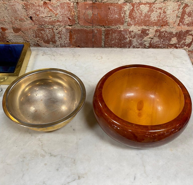 1980s Decorative Italian Brass and Wood Bowl For Sale at 1stDibs