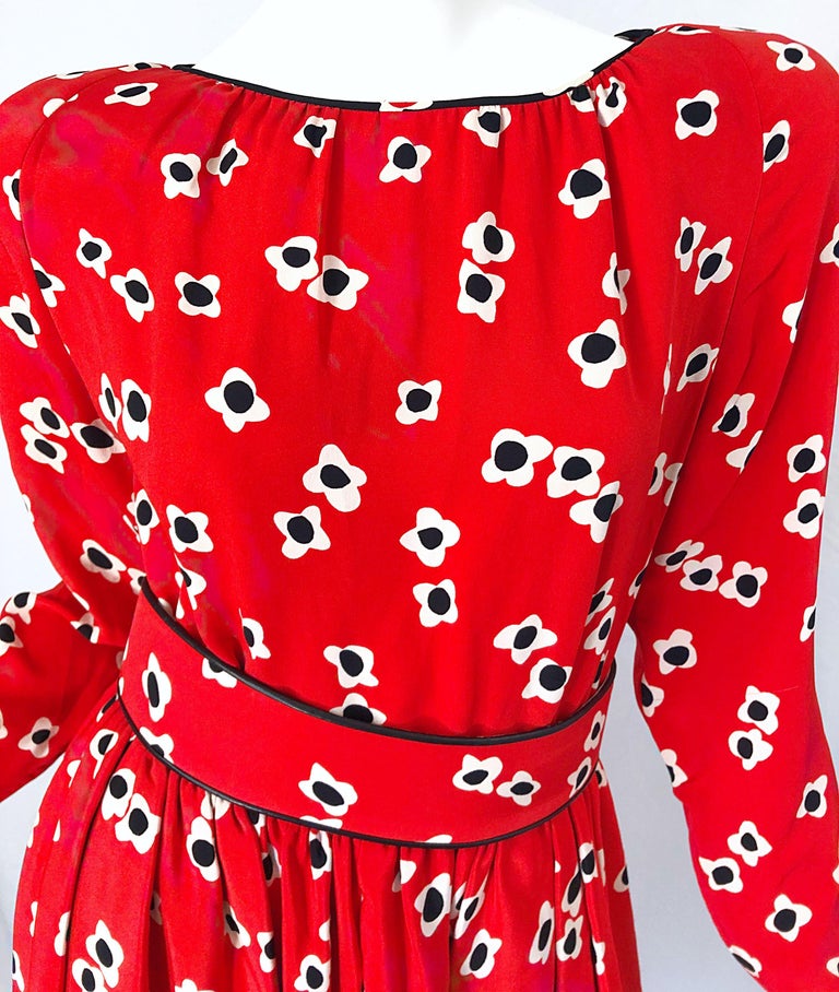 1980s Galanos Lipstick Red Poppy Print Silk Strong Shoulder Vintage 80s ...