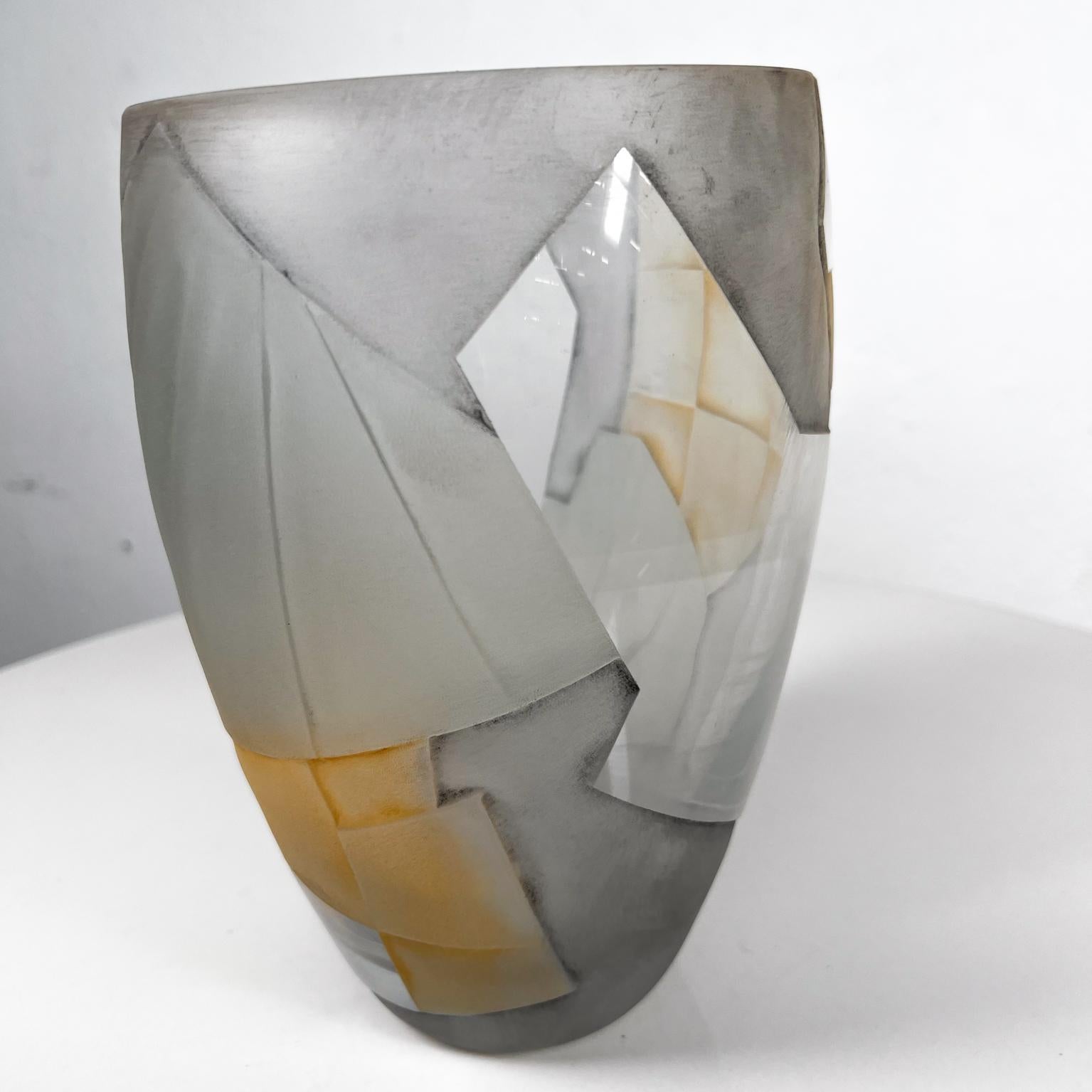 1980s Modern Ombré Art Glass Vase Geometric Design For Sale at 1stDibs