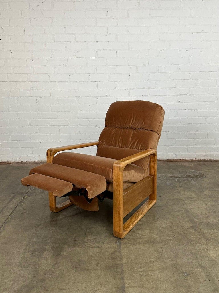 1980s Oak Lounge Chair in Blush Velvet For Sale at 1stDibs