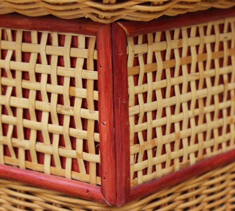 1980s Pair of Spanish Handcrafted Rattan and Wicker Puffs at 1stDibs