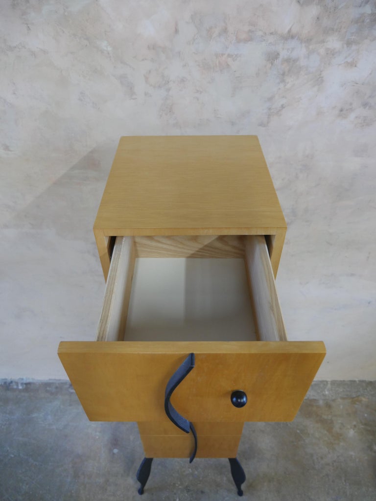 1980s Postmodern Maple Wood and Iron Chest of Drawers For Sale at 1stDibs