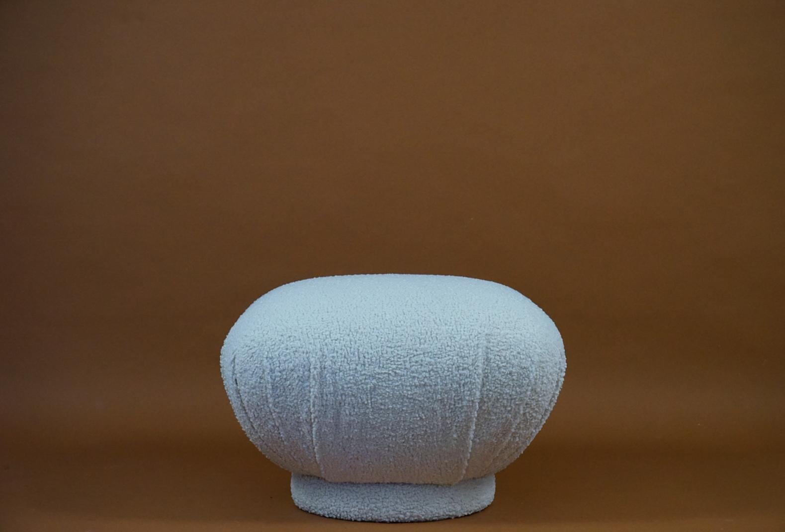 1980s Pouf Ottoman in Bouclé at 1stDibs