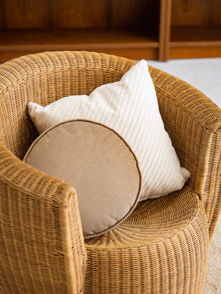 1980s Round Wicker Barrel Chair at 1stDibs | round wicker chair, rattan ...