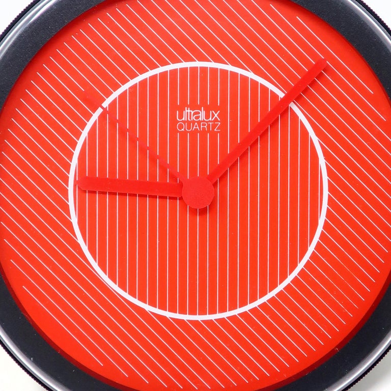 1980s Swiss Graphic Wall Clock by Utralux at 1stDibs