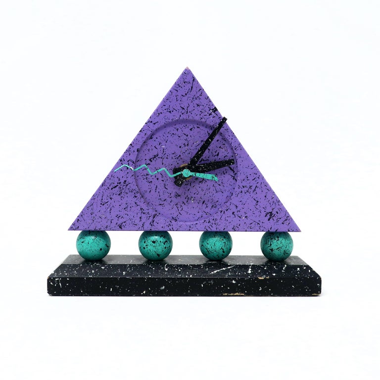 1980s Triangular Splatter Paint Desk Clock For Sale at 1stDibs
