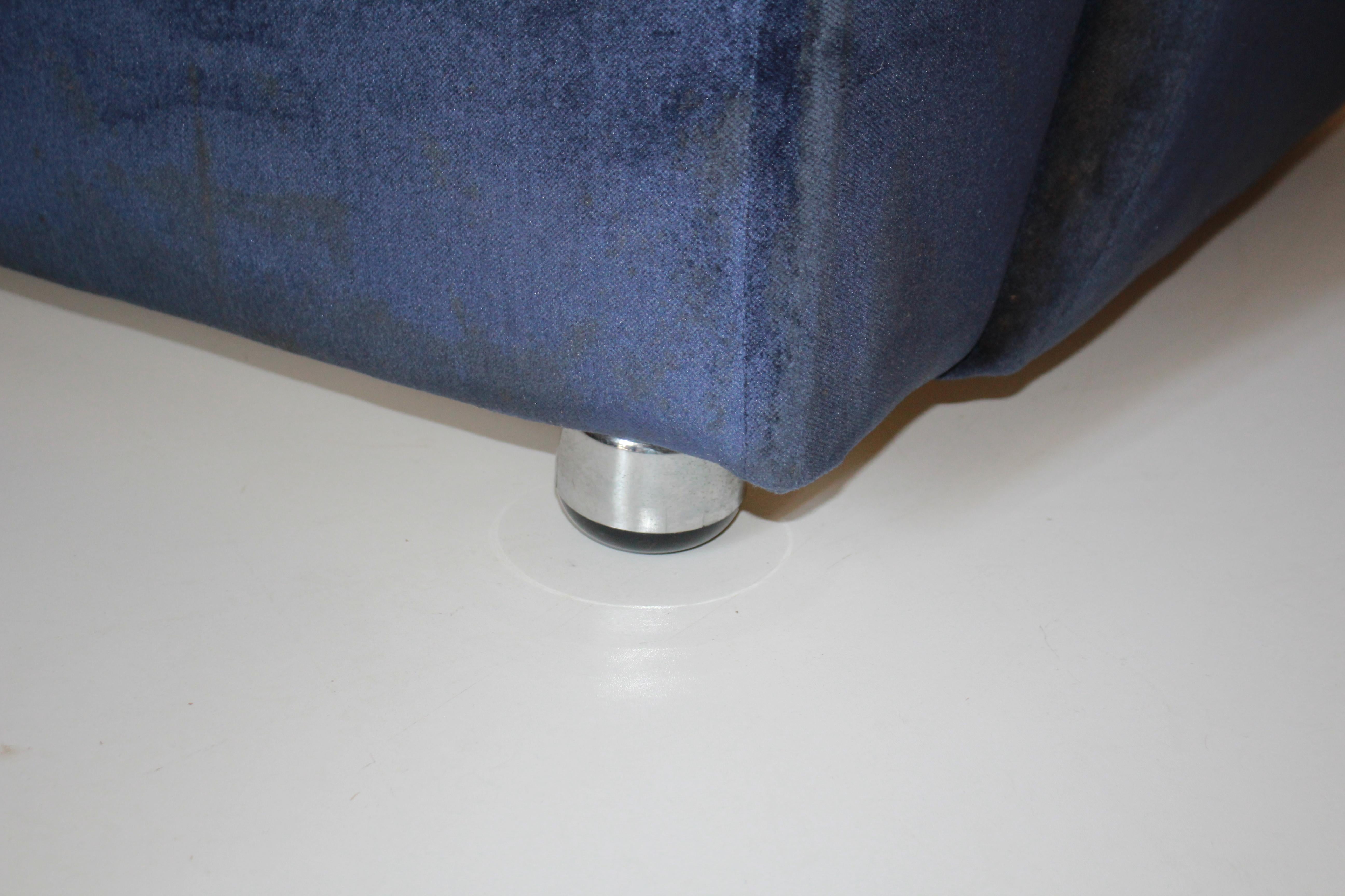 Vintage Velvet Blue Lounge Chairs, Set of Two, Italy 1980s For Sale at ...