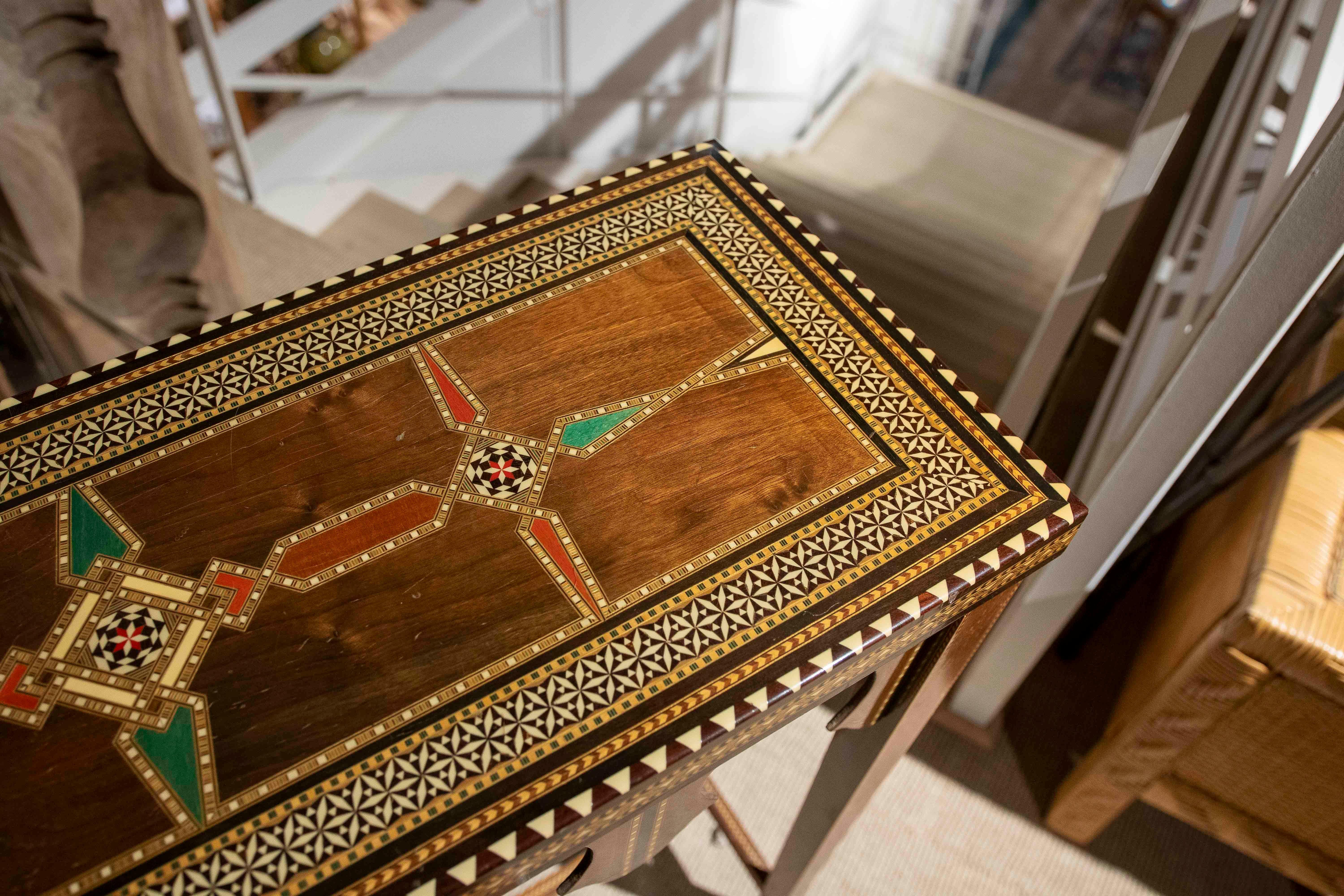 1980s Wooden Console with Inlaid Arabic Style with Geometric Motifs For ...