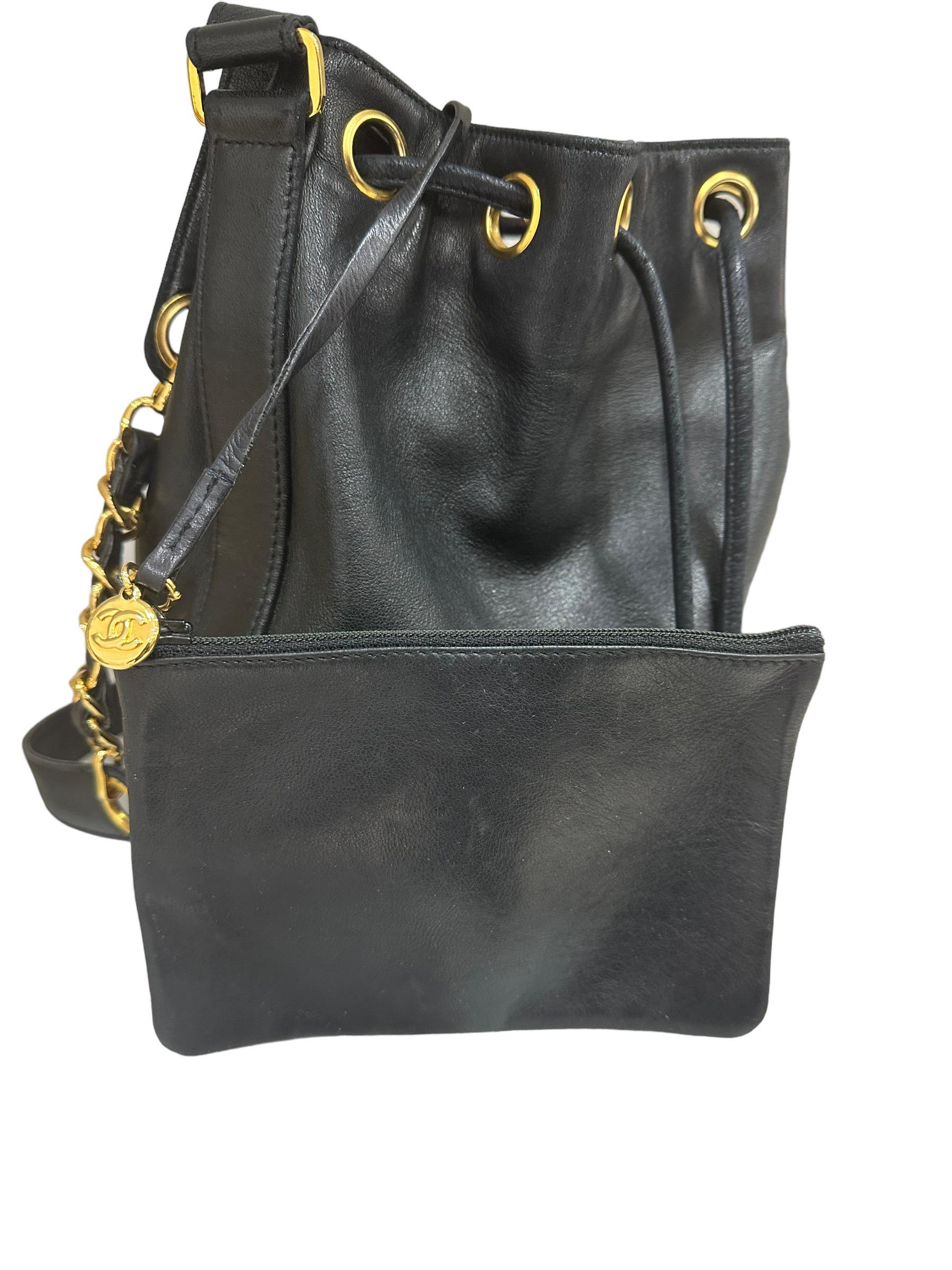 1990 Chanel Bucket Vintage Shoulder Bag For Sale at 1stDibs