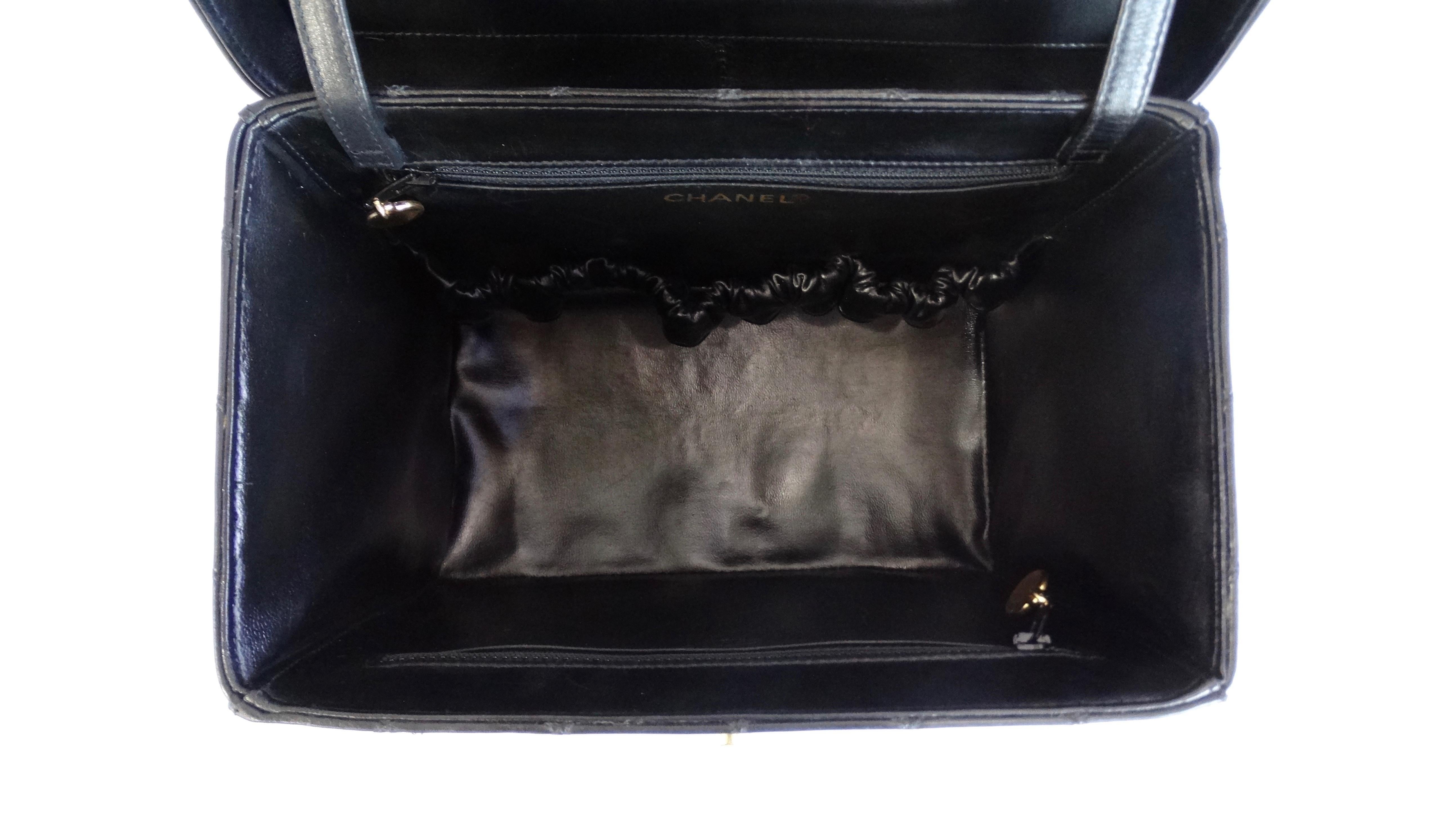 Chanel 1990s Black Quilted Lambskin Globe Trotter Box Bag at 1stDibs ...