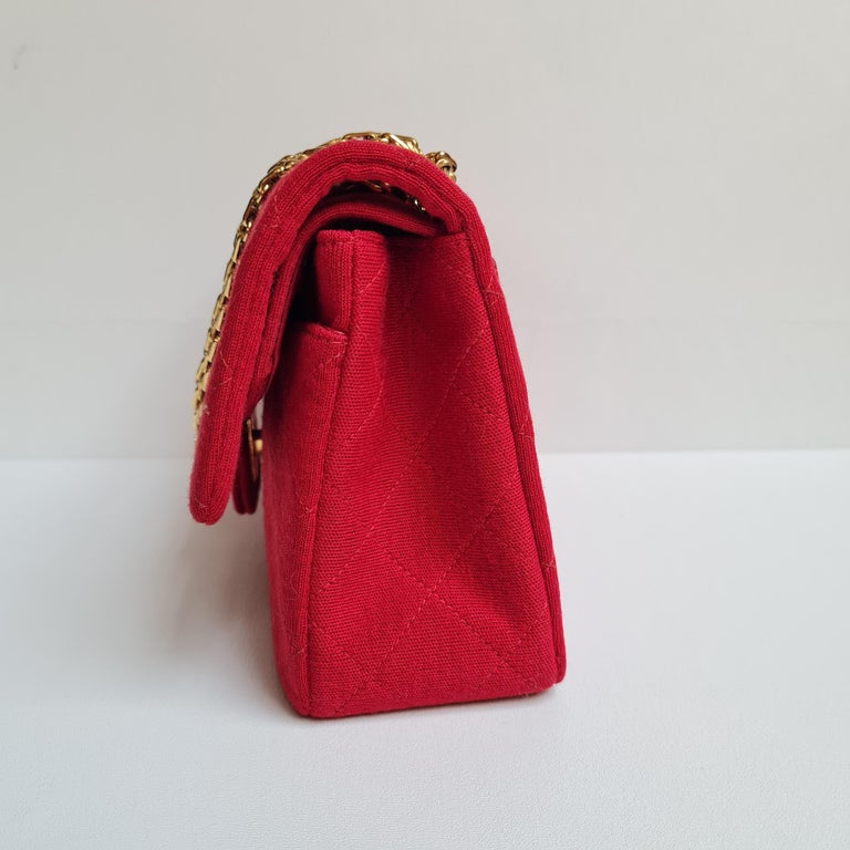 1990s Chanel Red Jersey Quilted Medium Flap Bag For Sale at 1stDibs