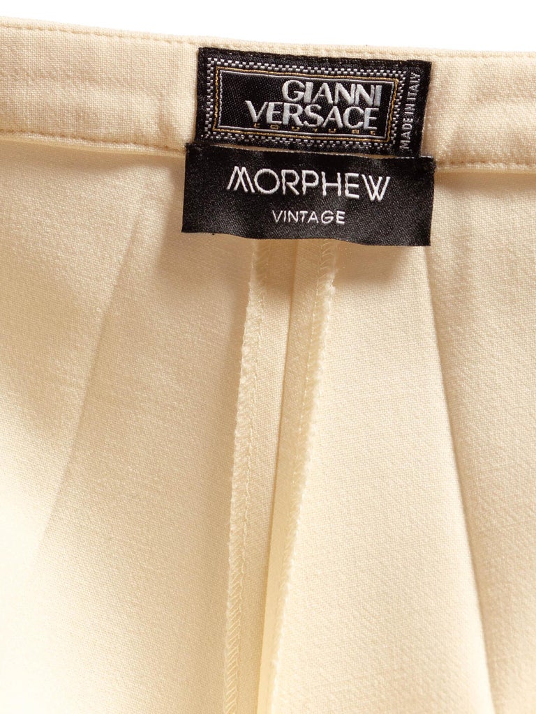1990S Gianni Versace Cream Wool Crepe Cigarette Pants For Sale at 1stDibs