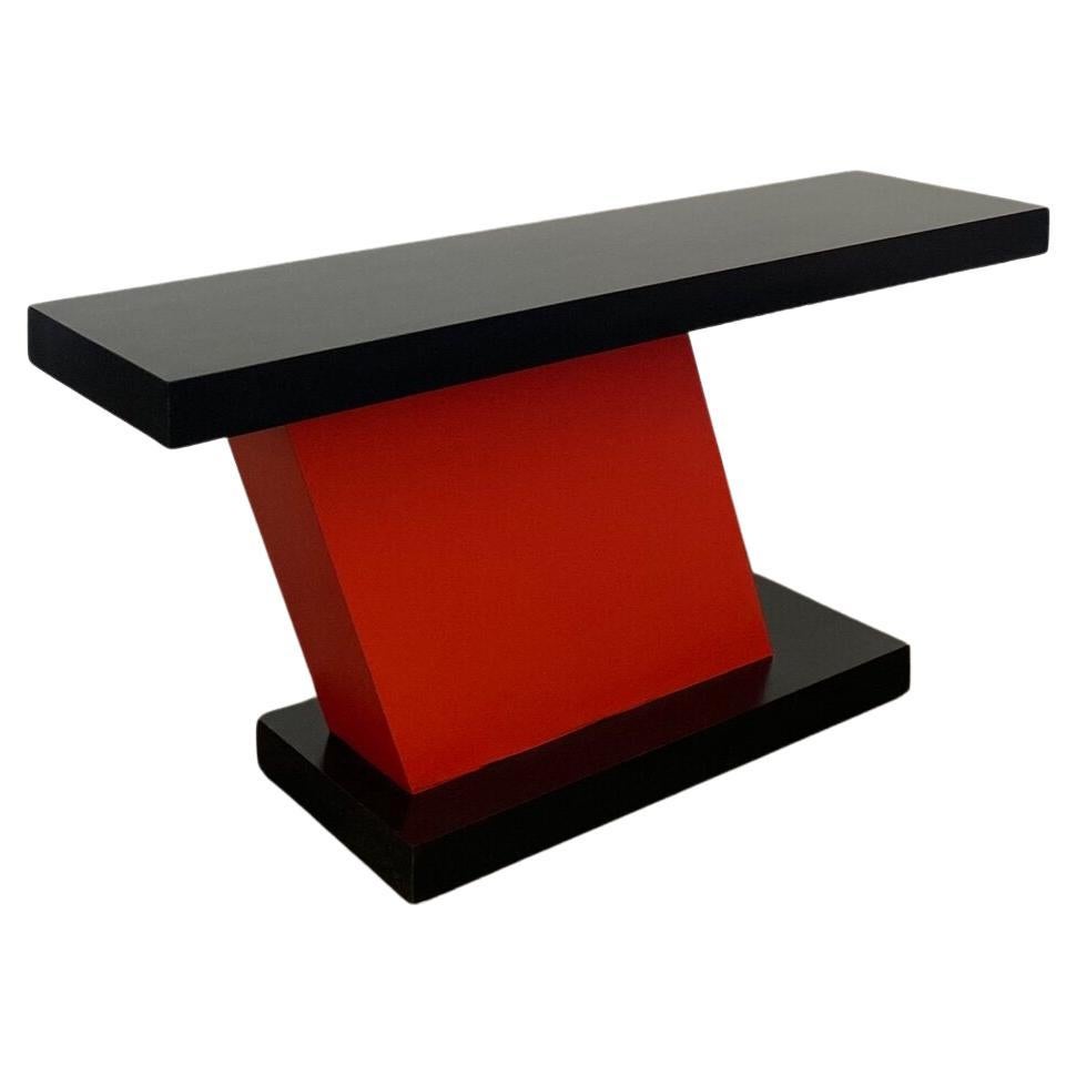 Contemporary Ribbed Console Table For Sale at 1stDibs