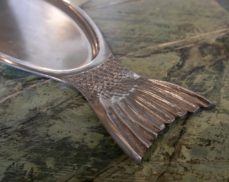 1990s Tray in the Shape of a Salmon Fish for Fish Serving For Sale at ...