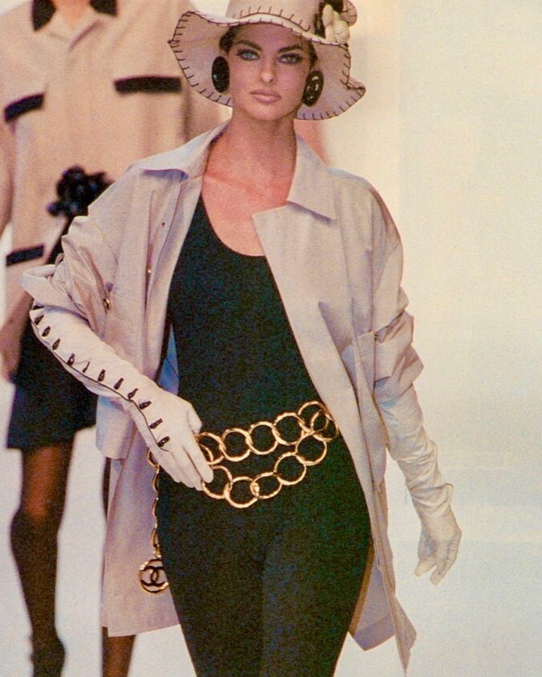 1991 SS Runway Vintage CHANEL Massive Gold Toned Chain Belt 5cm ...