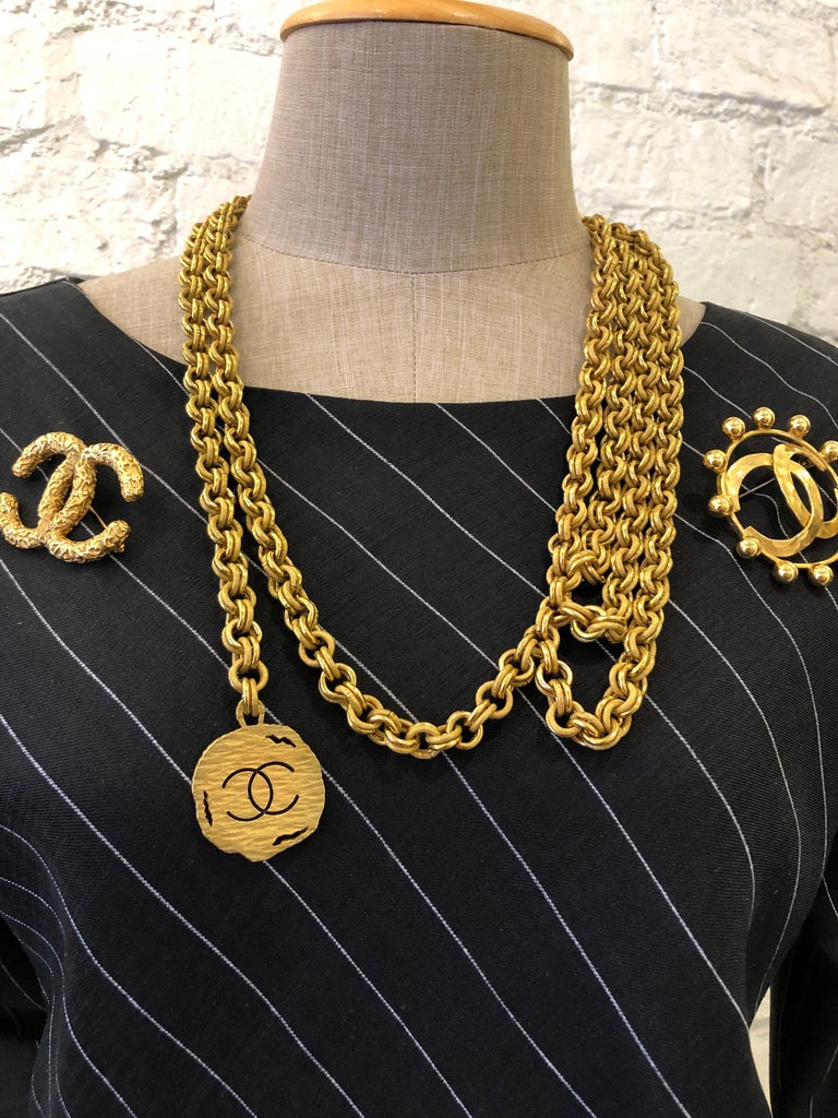 1994 Vintage CHANEL Gold Toned Quadruple Chain Belt Necklace For Sale ...