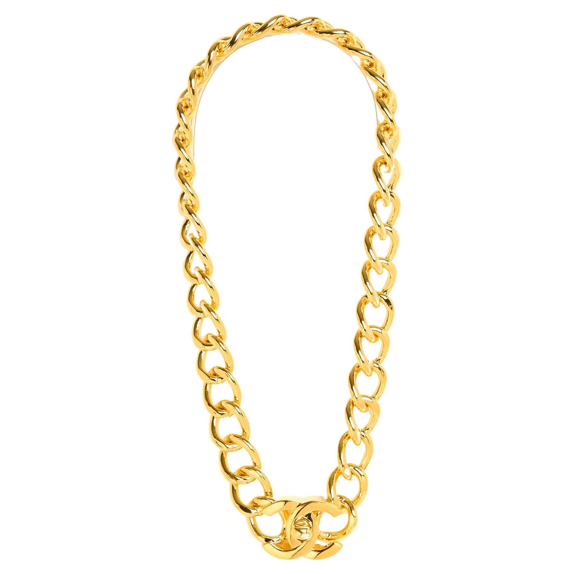 1995 Chanel Necklace XL Chain and CC Turnlock Golden For Sale at 1stDibs