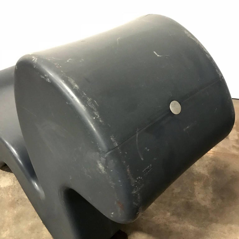 1998, Verner Panton, Dark Grey/ Black, Phantom Chair/Table For Sale at ...