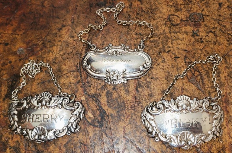 19C Irish Coromandel Wood Campaign Decanter Box For Sale at 1stDibs