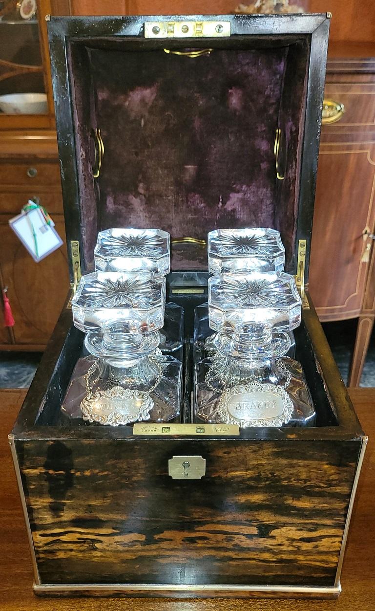19C Irish Coromandel Wood Campaign Decanter Box For Sale at 1stDibs
