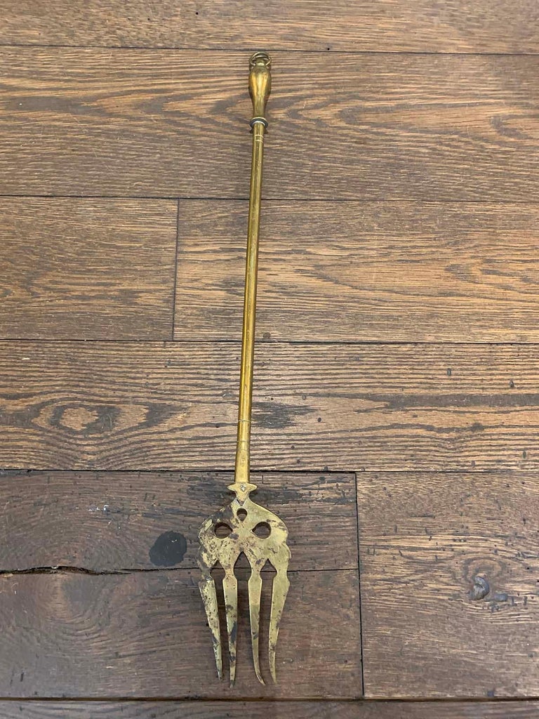 19th-20th Century Brass Coal Fireplace Fork For Sale at 1stDibs