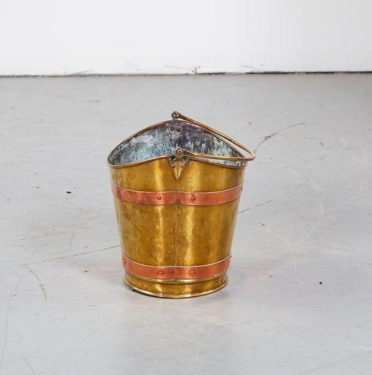19th c. Boat Shaped Bucket For Sale at 1stDibs