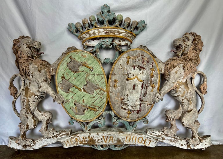 19th C. English Carved Royal Family Crest For Sale at 1stDibs
